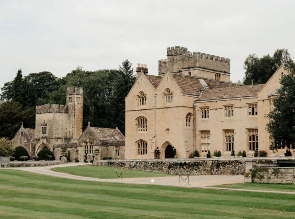 Wennington Hall – Little White Books
